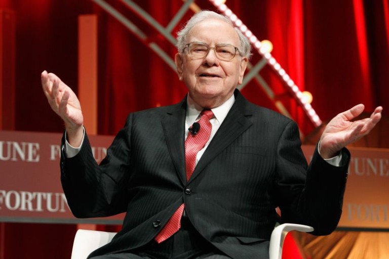 How Warren Buffett’s Wealth Grew Since the 1930s [Charts ...