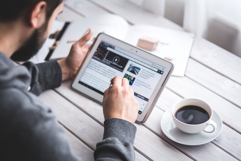 How to Build a Successful Online Community in 8 Steps - Business2Community
