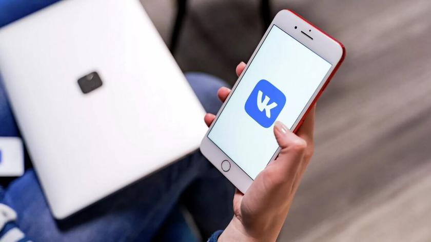Apple Deletes Russia’s Largest Social Network VK from its App Store