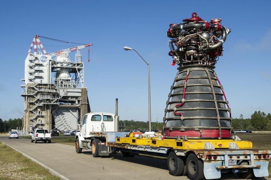 NASA Pays 5-50 Times More Than Private Sector For Similar Rocket Engines
