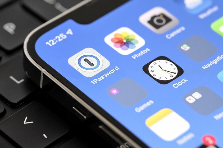 1Password Launches Beta Version Of Passkeys For Multiple Browsers 1password-launches-beta-version-of-passkeys-for-multiple-web-browsers